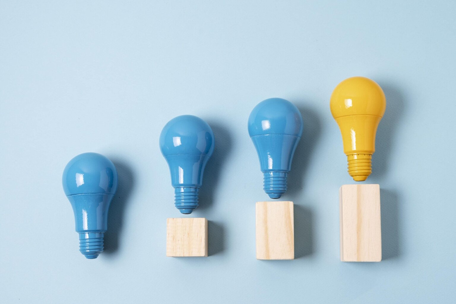 Alternative investments: How to diversify portfolios and improve returns in 2025 | FlexFunds